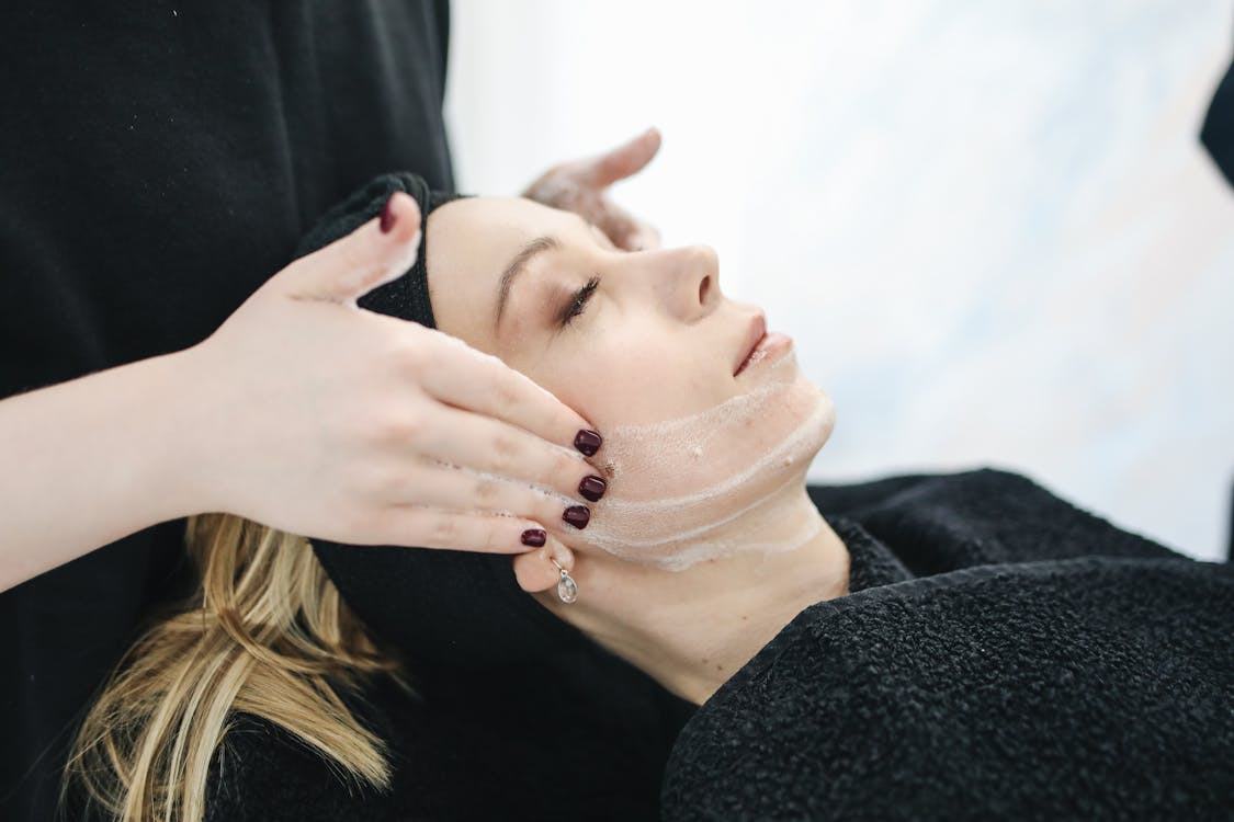 Anti Ageing Facial Singapore: Complete Guide | Sage & Fawn